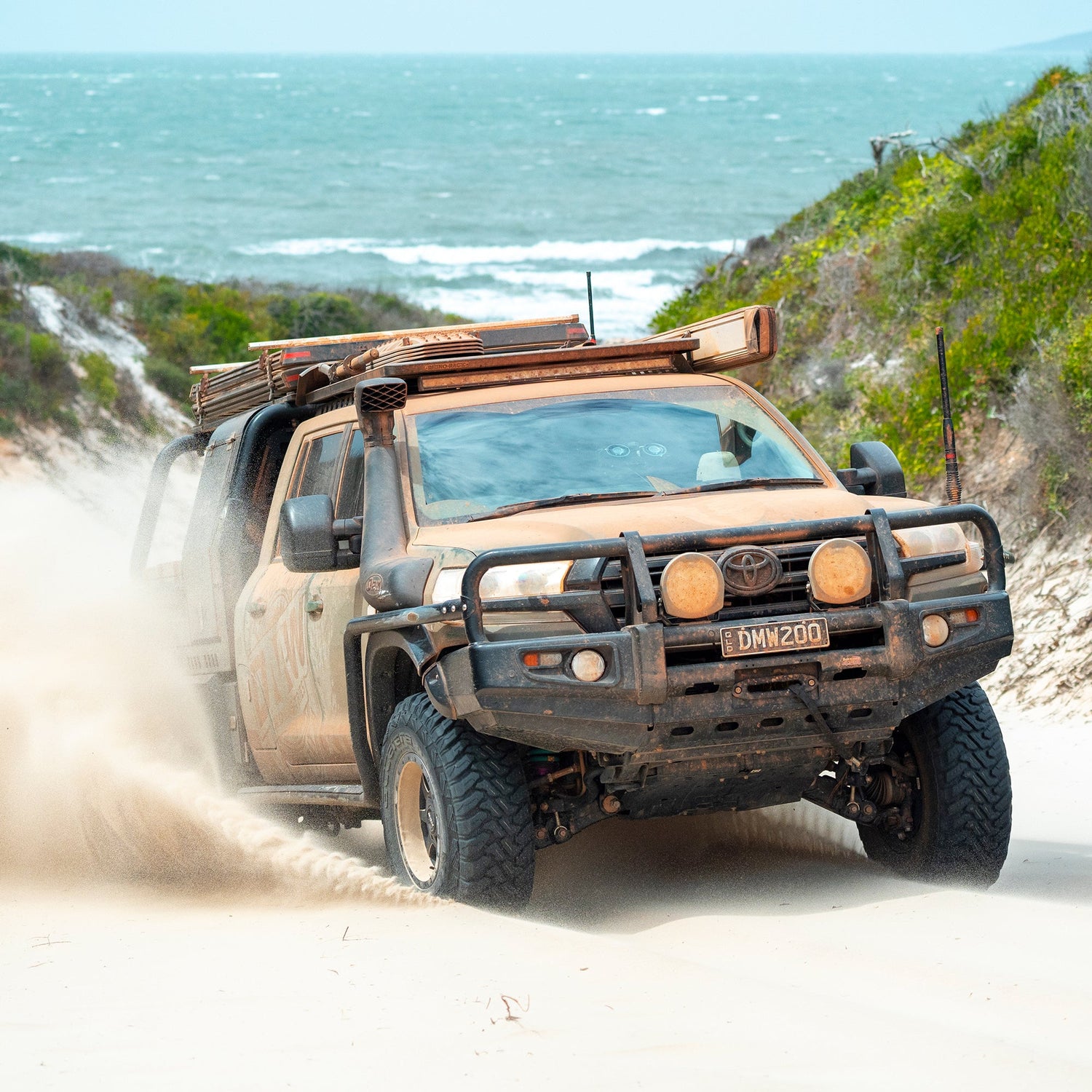 200 Series Landcruiser Dual Cab Conversion – DMW